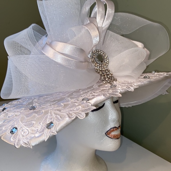 Ms Divine | Accessories | Stunning White Ms Divine Church Dressbridal ...